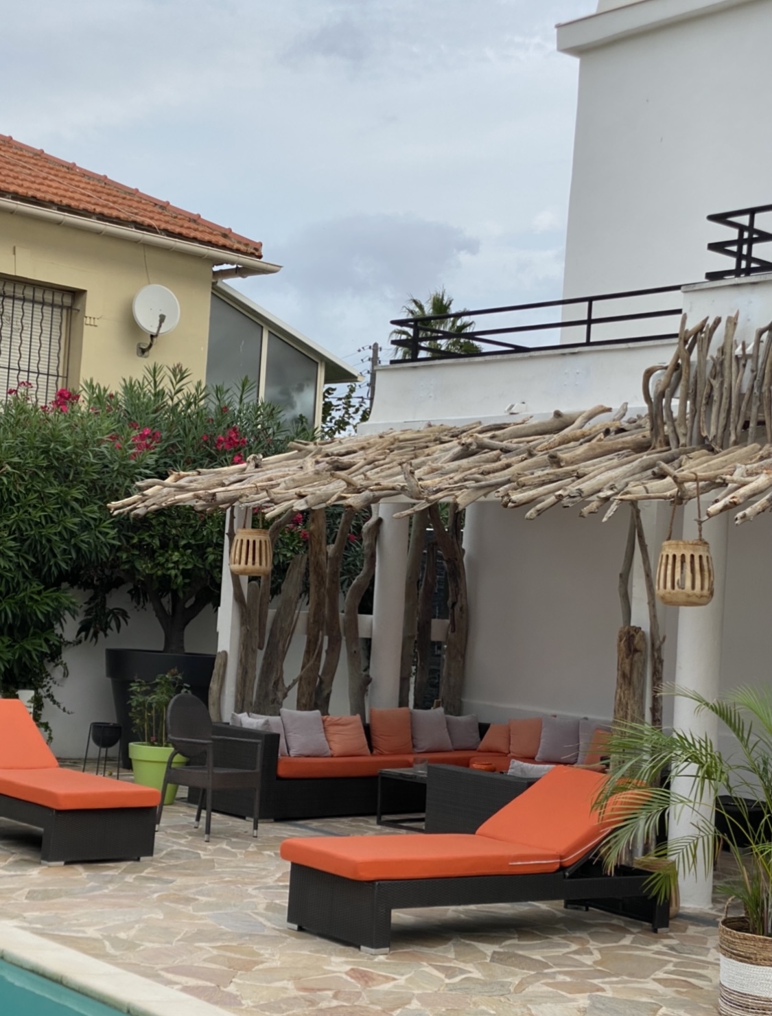Réalisation d'un haut vent de terrasse - Aux Bois Flottés
