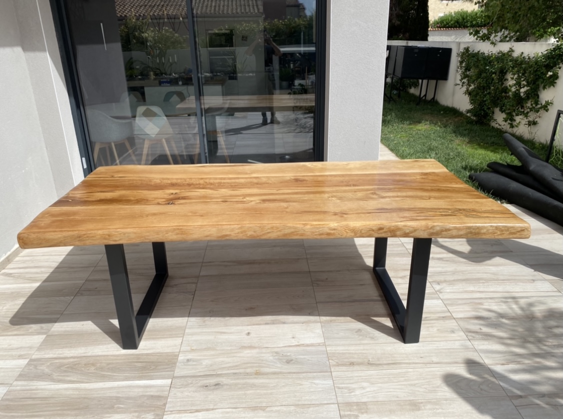 Table extérieure en bois vernis - Aux Bois Flottés